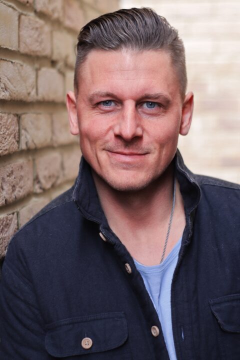 Contact | Jamie B. Chambers